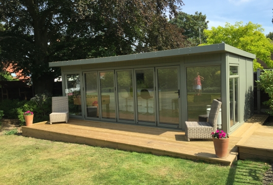 Garden Games Room with Lounge and Bar in London | Bakers Garden Buildings